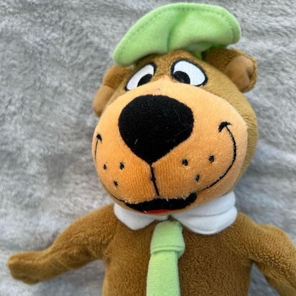 hannah barbara | Toys | Hannah Barbara Yogi Bear Plush | Poshmark
